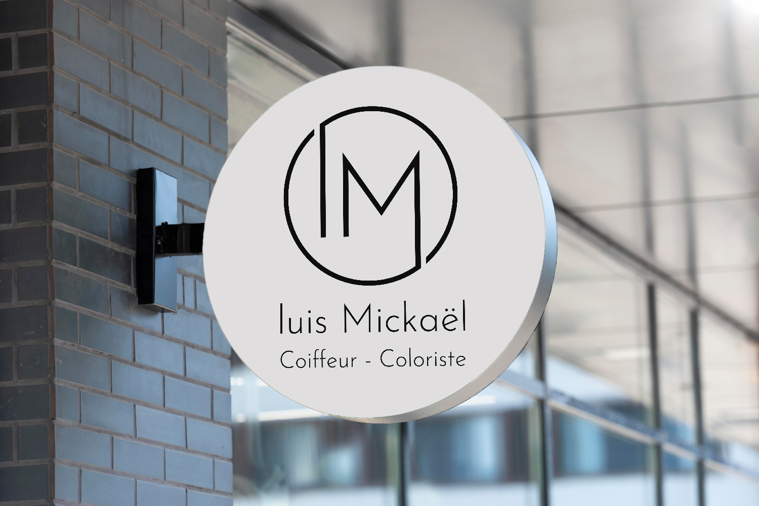 Création du logo du salon de coiffure Luis Mickaël à La Rochelle
